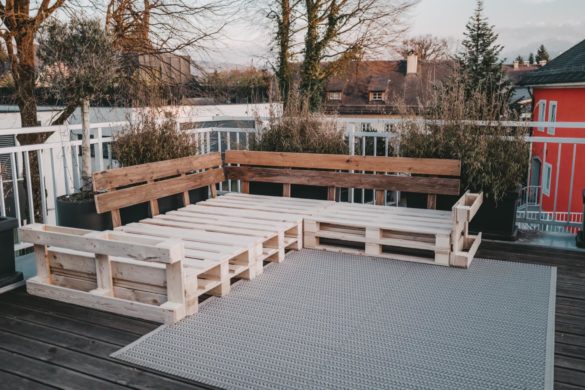 Paletten Couch für die Terrasse - Nina Radman
